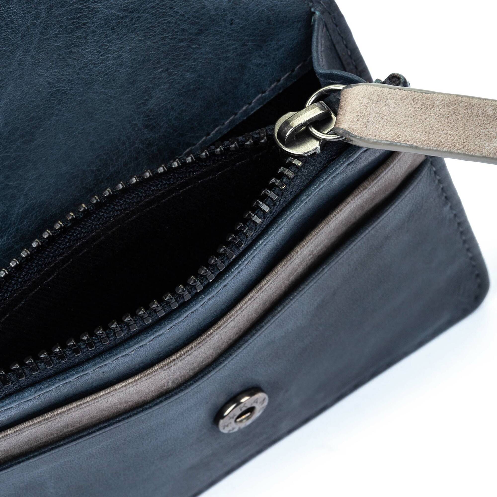 COMPLEMENTOS MAC-W212