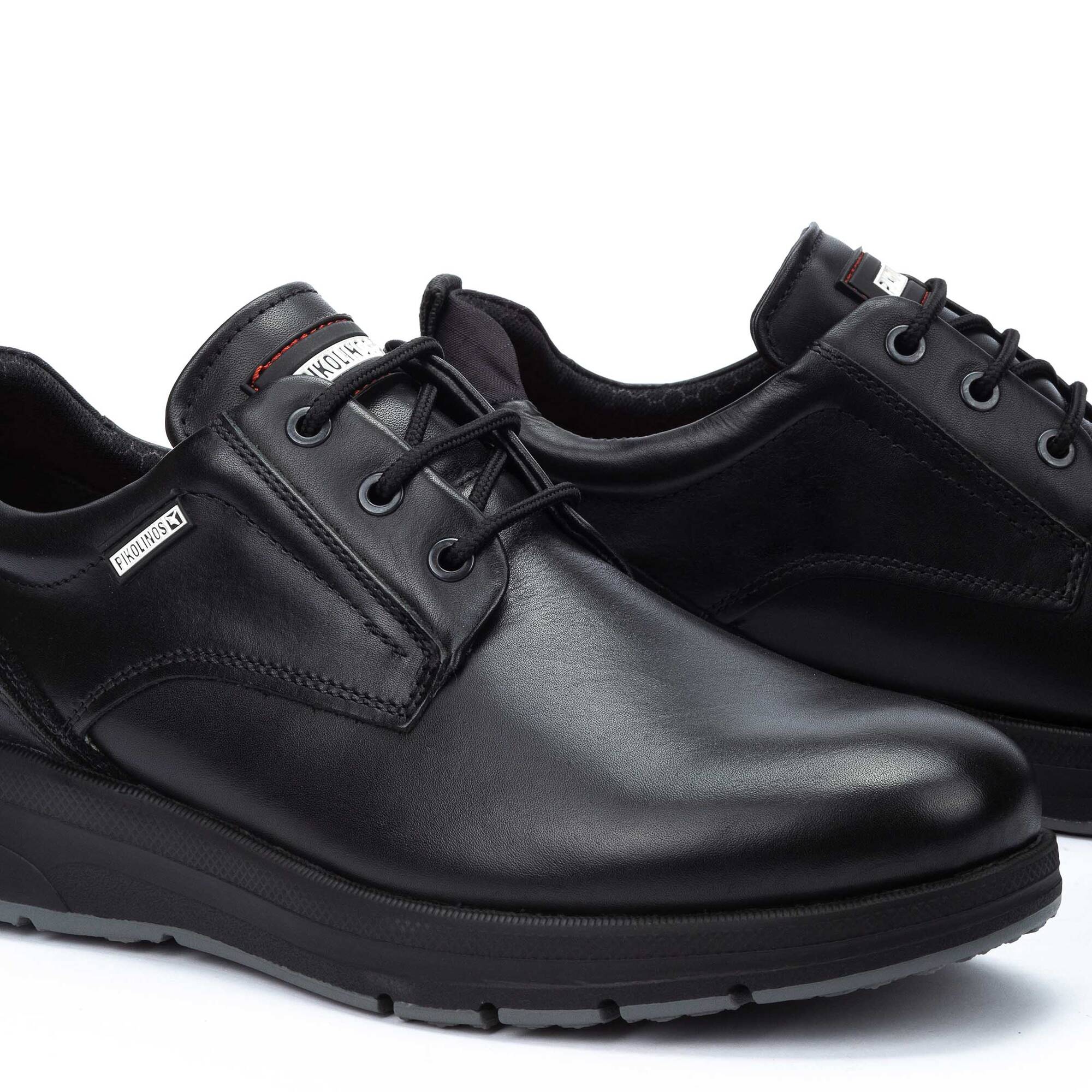 Zapato deportivo con cordones para hombre CORDOBA M1W-4153 | PIKOLINOS