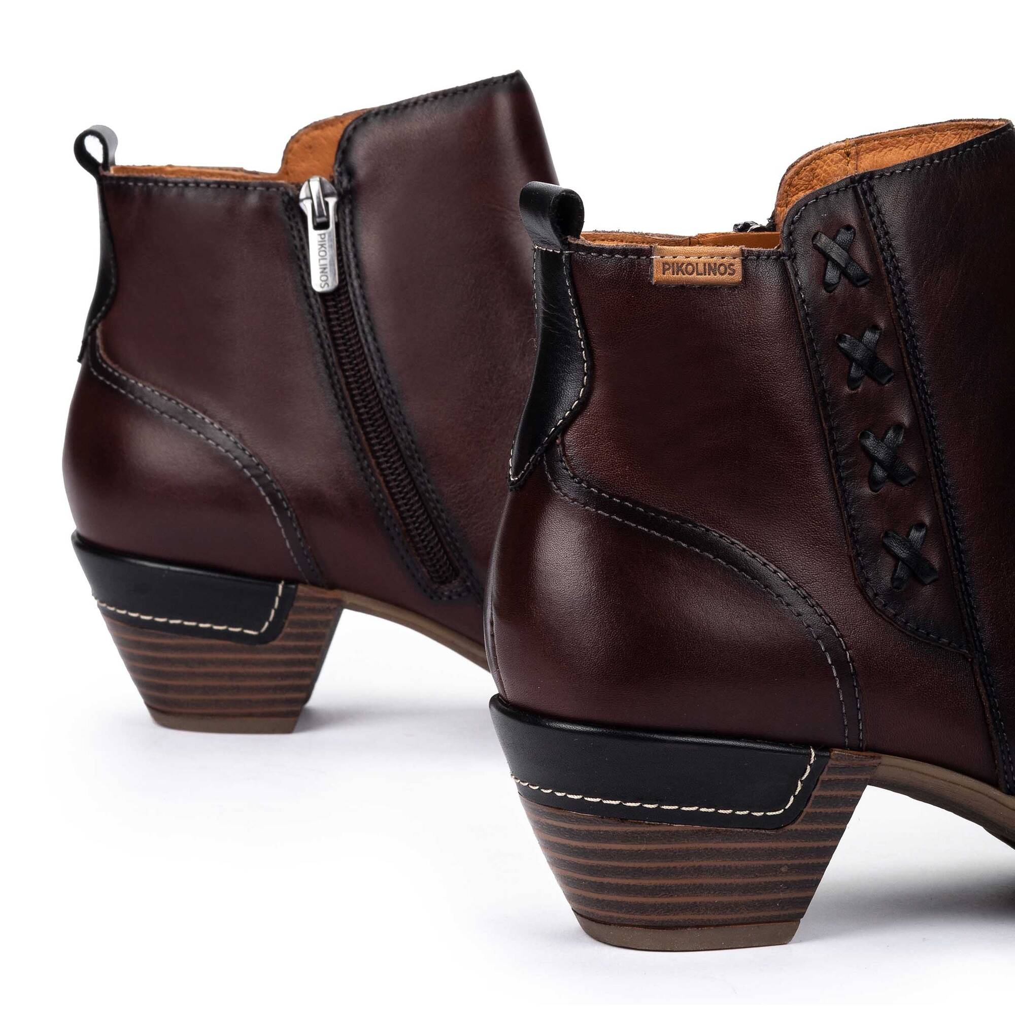 Women's heeled ankle boots with zip fastening. ROTTERDAM 902-8713 ...