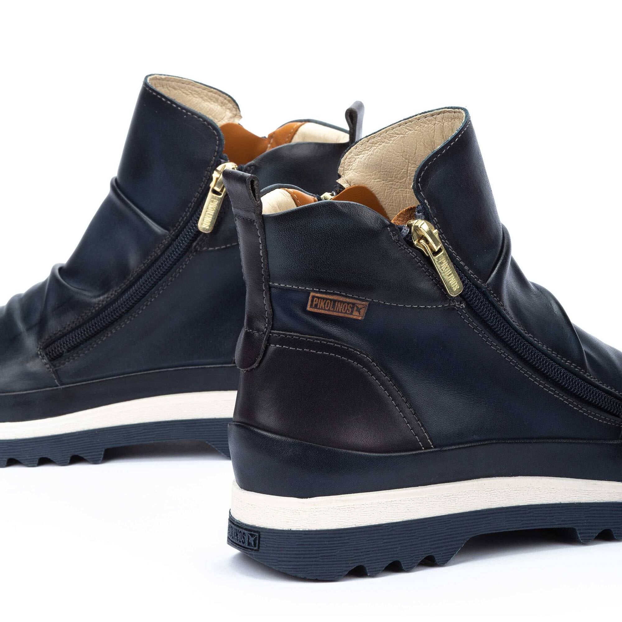 Women`s Leather Shoes VIGO W3W-8888C4 | Pikolinos