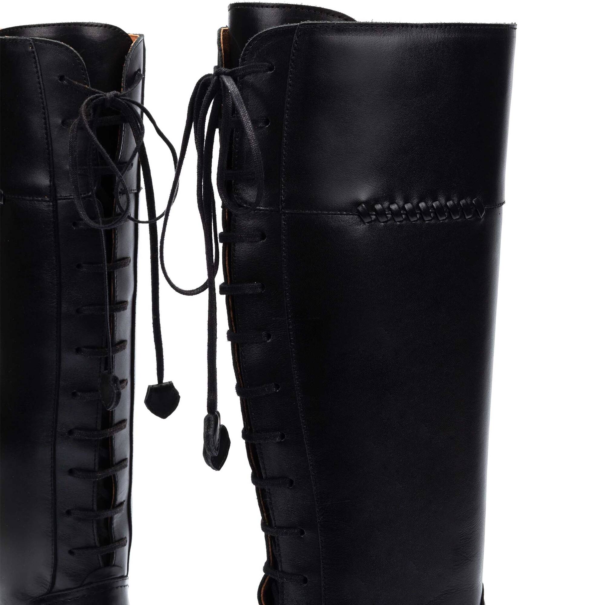 Women's adjustable lace-up boot. MEDINA W0D-9782 | PIKOLINOS